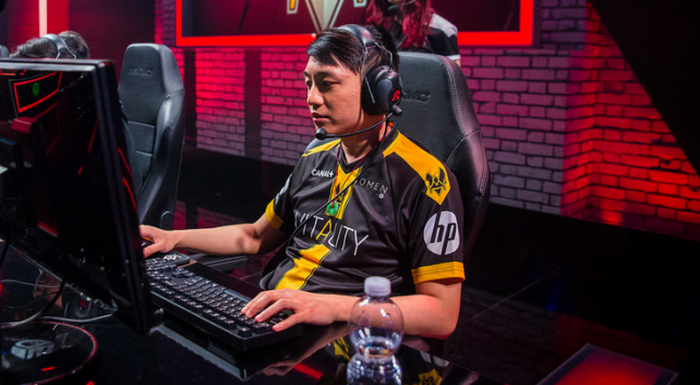 KaSing : "Je veux aller aux Worlds